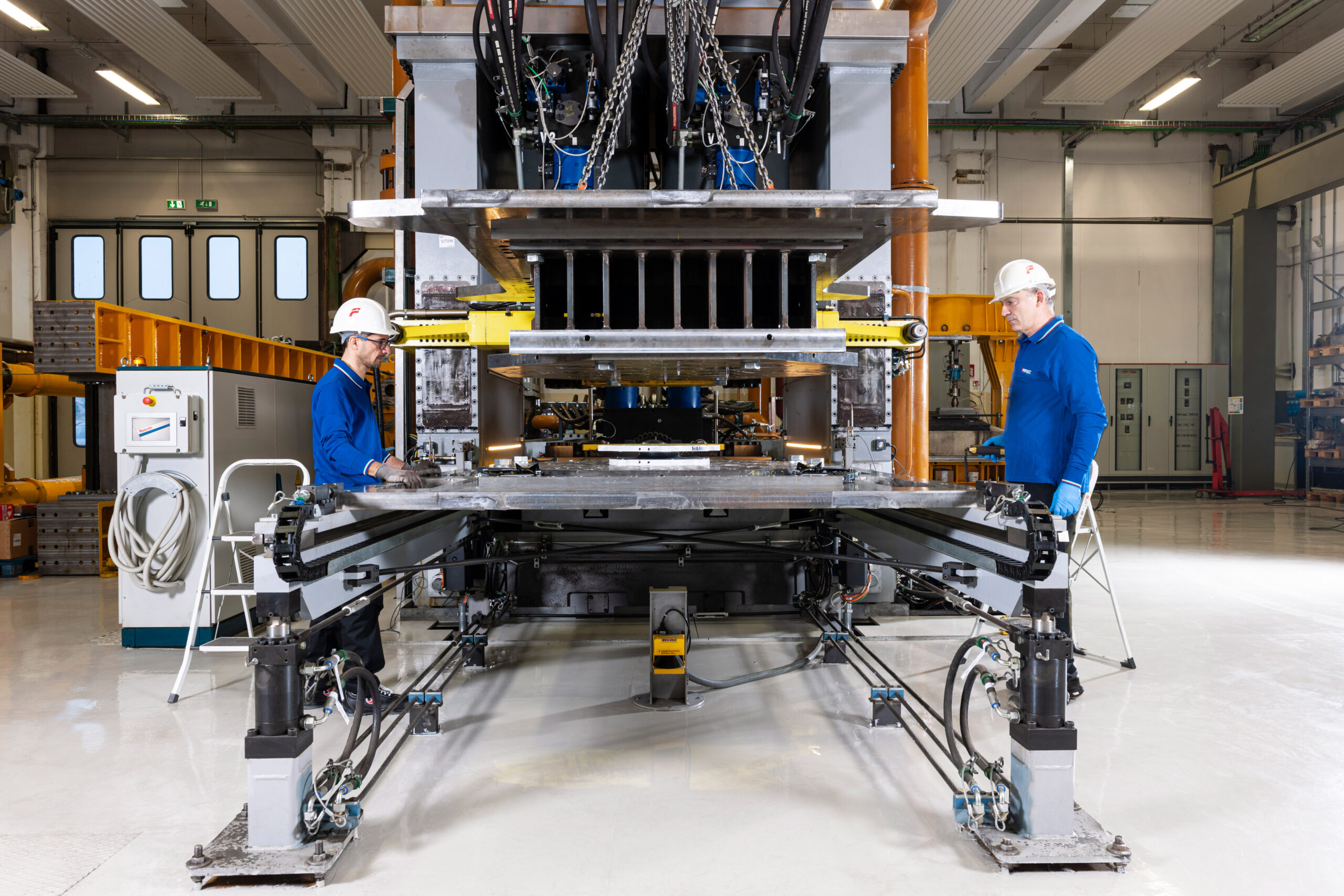 Company flexible and reliable systems standards for material handling